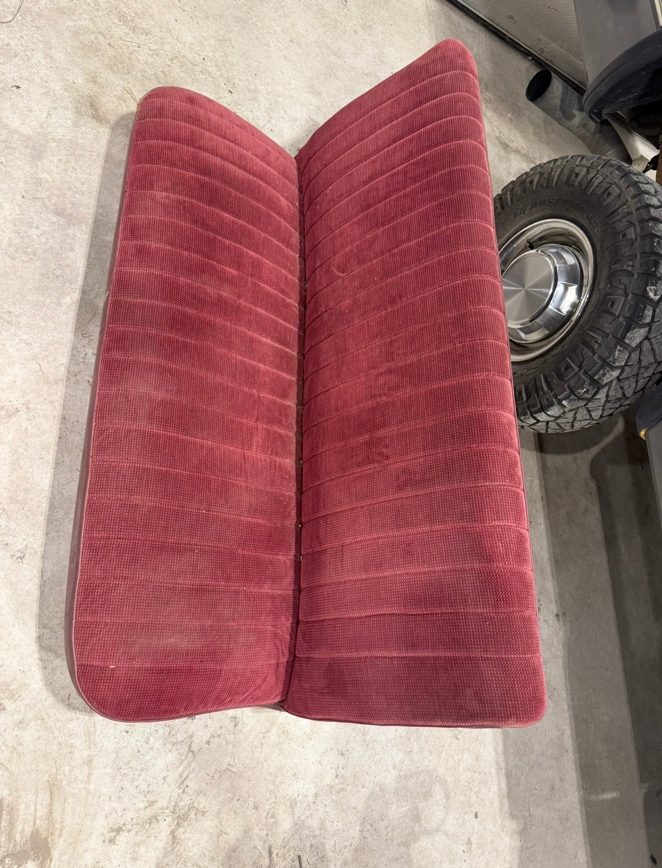 Red Bench Seat 89-90 Really Clean! (Local pickup or extra for shipping ...