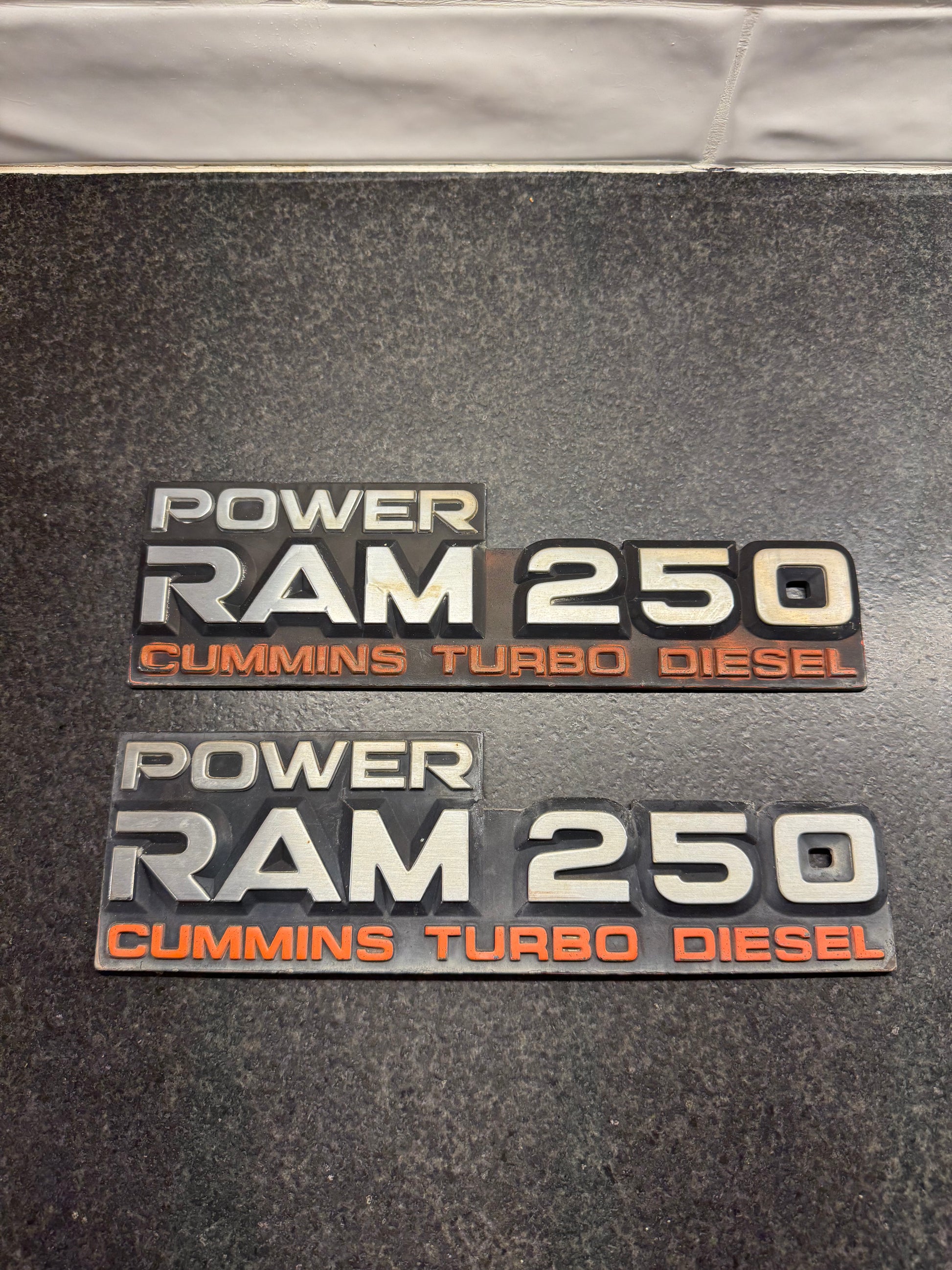 Emblems Power Ram 250 Set 4wd 91-93 Cummins – KeepRTuned