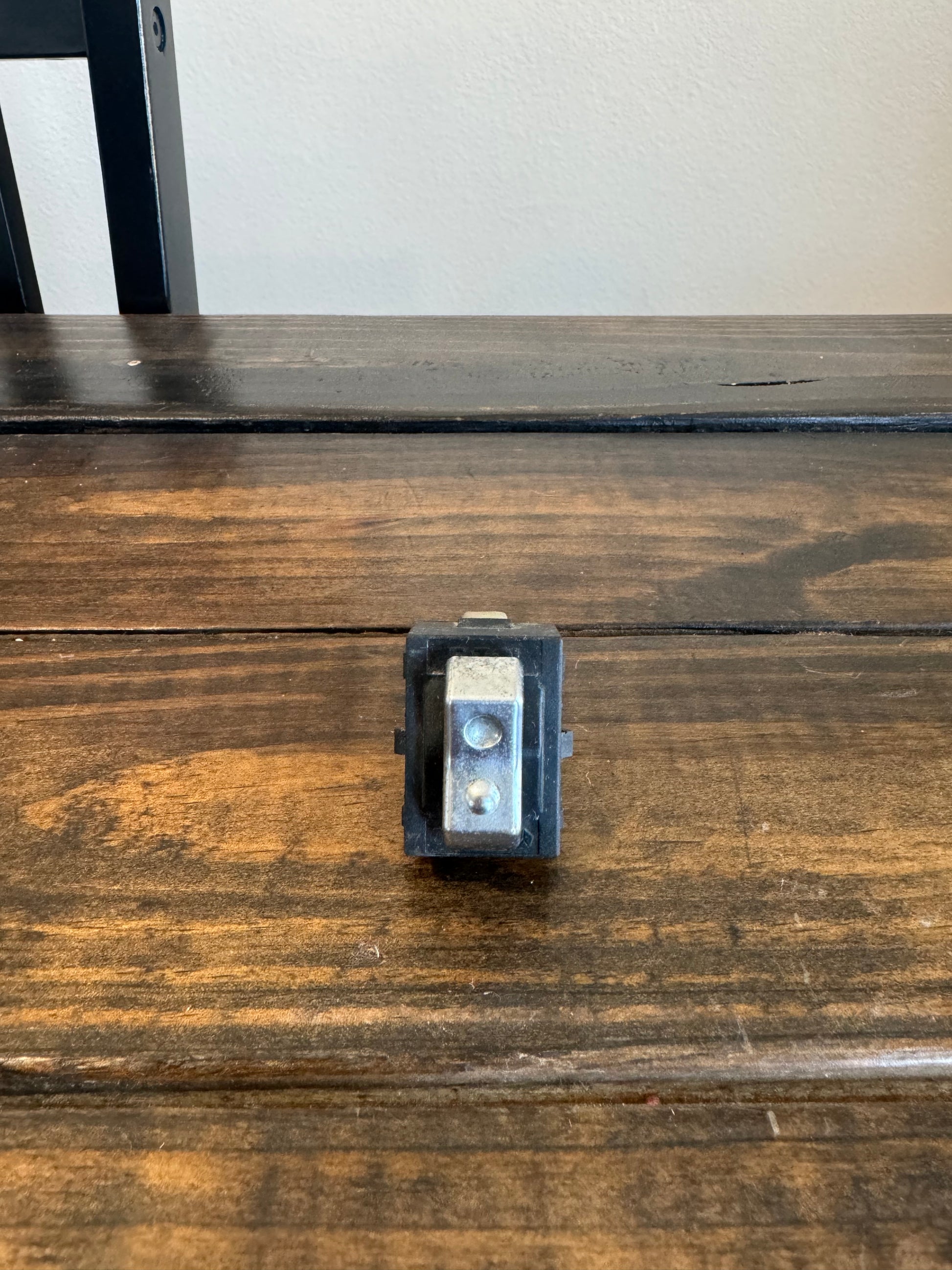 Power Lock / Window Switch Door Lock 1989 -1993 – KeepRTuned