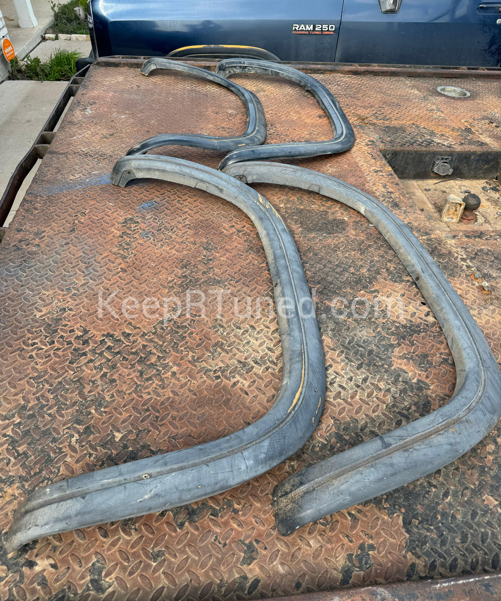Fender Flare LE Trim Set 91-93 Dodge Ram 1st Gen Cummins – KeepRTuned