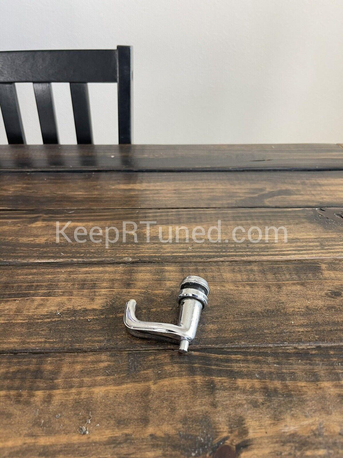 Wing Window Latch (Passenger Side) – KeepRTuned