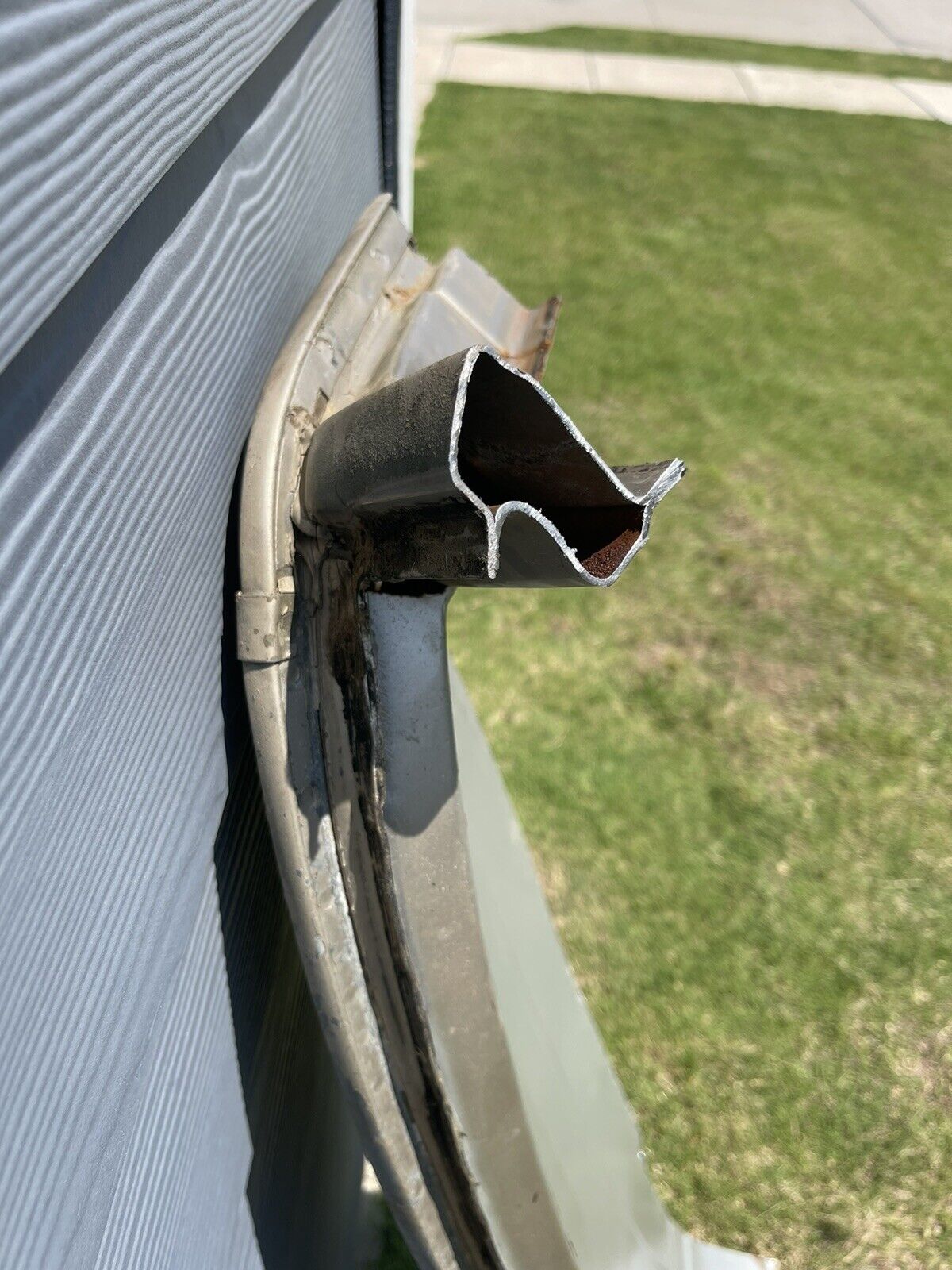 Club Cab Drip Rail Roof Section – KeepRTuned